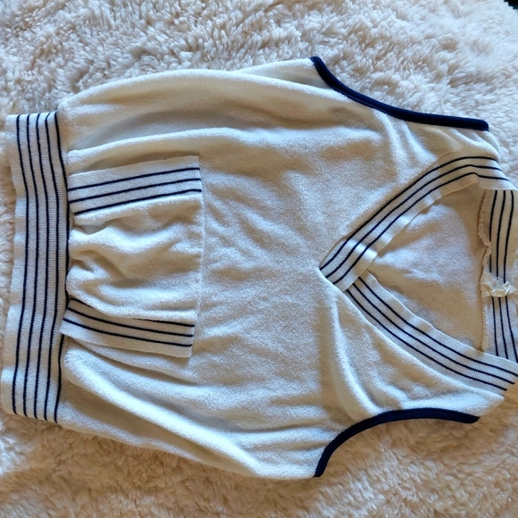 Vintage | Tops | Vintage Terry Cloth White Navy Blue Kangaroo Pocket 7s ...